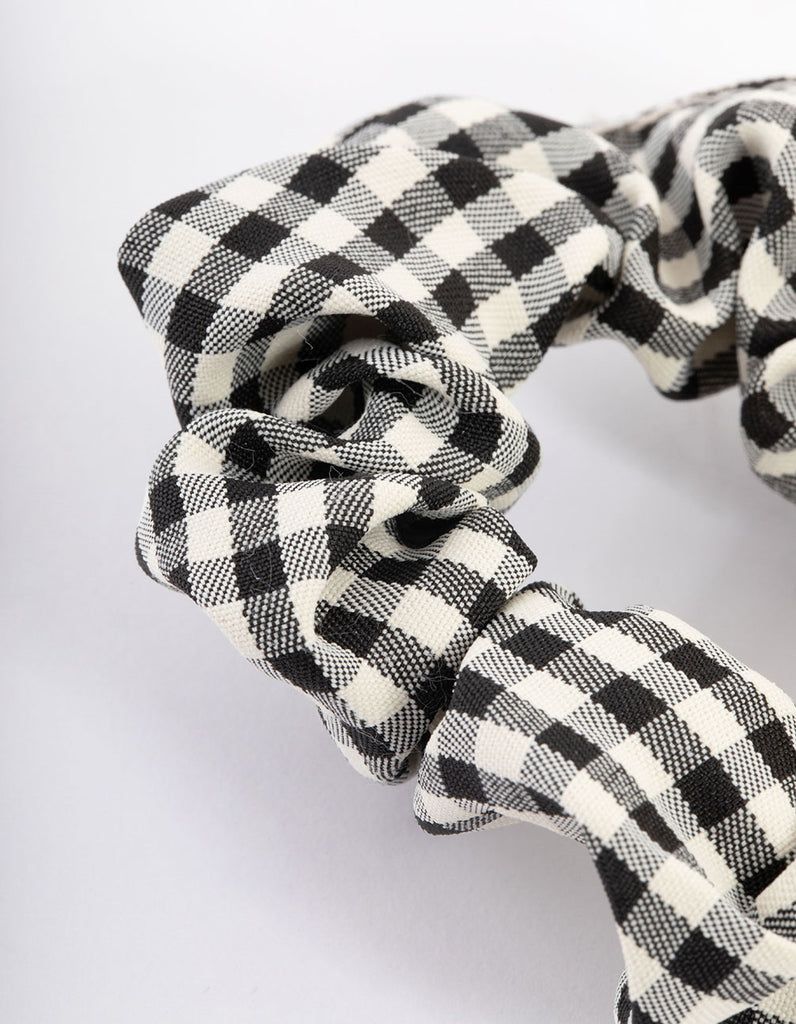 Black Fabric Checkered Scrunchie - Lovisa